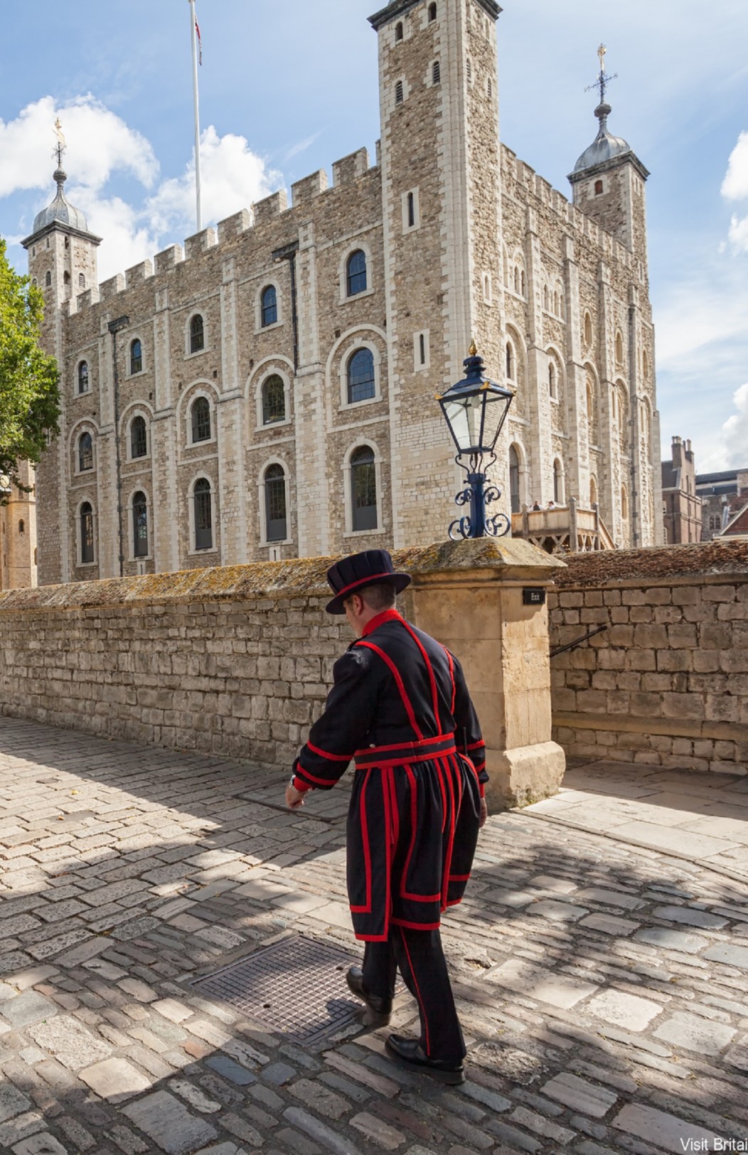 London travel guide: Self-Guided Walking Tour / Authentic Europe