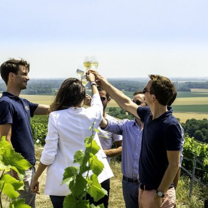 Champagne E-Bike Day Tour with Traditional Lunch / Authentic Europe