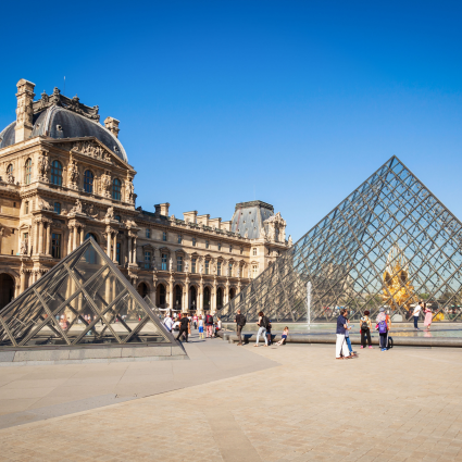 Louvre Secrets and Mysteries Guided Tour / Authentic Europe